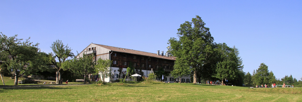 Die Gäste in der LANGAU genießen das belebte GRANDER-Wasser ...